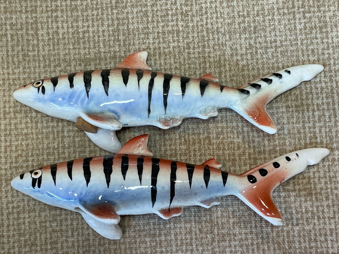 Vintage 1950's Tiger Shark Salt and Pepper Shakers/tiger Shark S & P ...