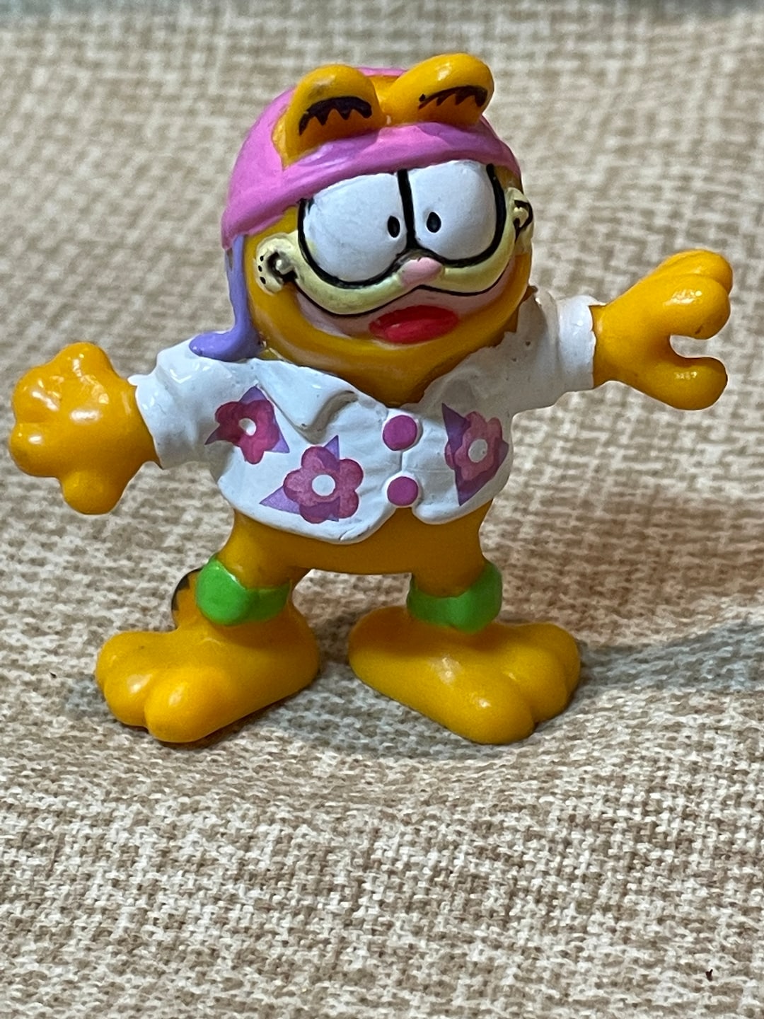 Vintage 1989 Mcdonalds Garfield Skating Figurine/1981 Garfield the Cat ...