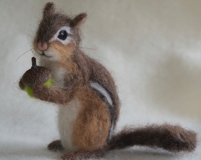 Needle Felted Chipmunk, Realistic, Life Sized Poseable - Etsy