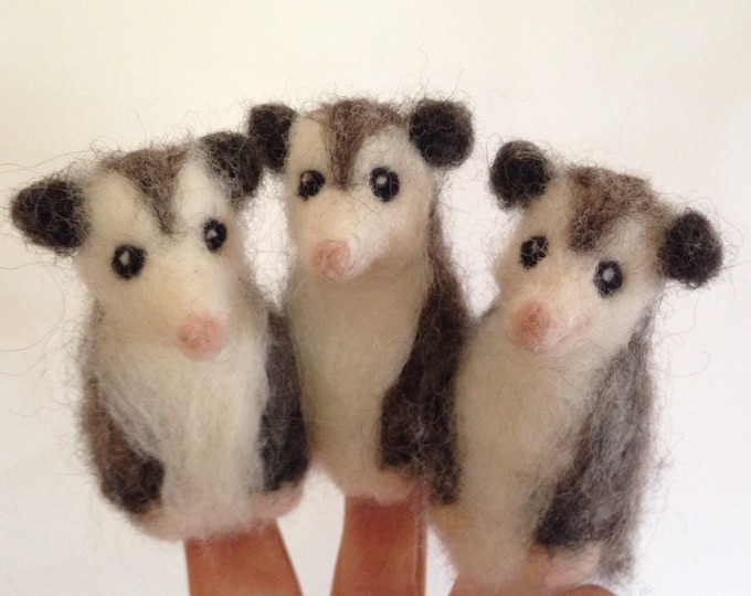 Needle Felt Finger Puppet Opossum - Etsy