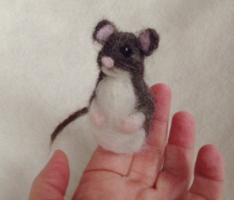 Needle Felt Finger Puppet Grey Mouse Storytelling Prop - Etsy