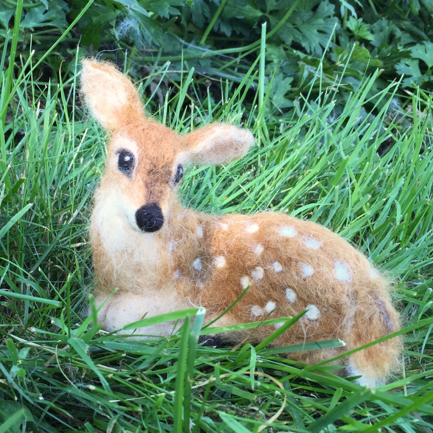 Needle Felted Deer Fawn Curled Up Laying Down Soft Alpaca - Etsy
