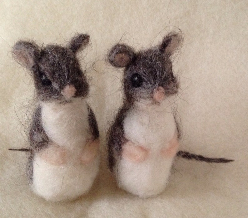 Needle Felt Finger Puppet Grey Mouse Storytelling Prop - Etsy