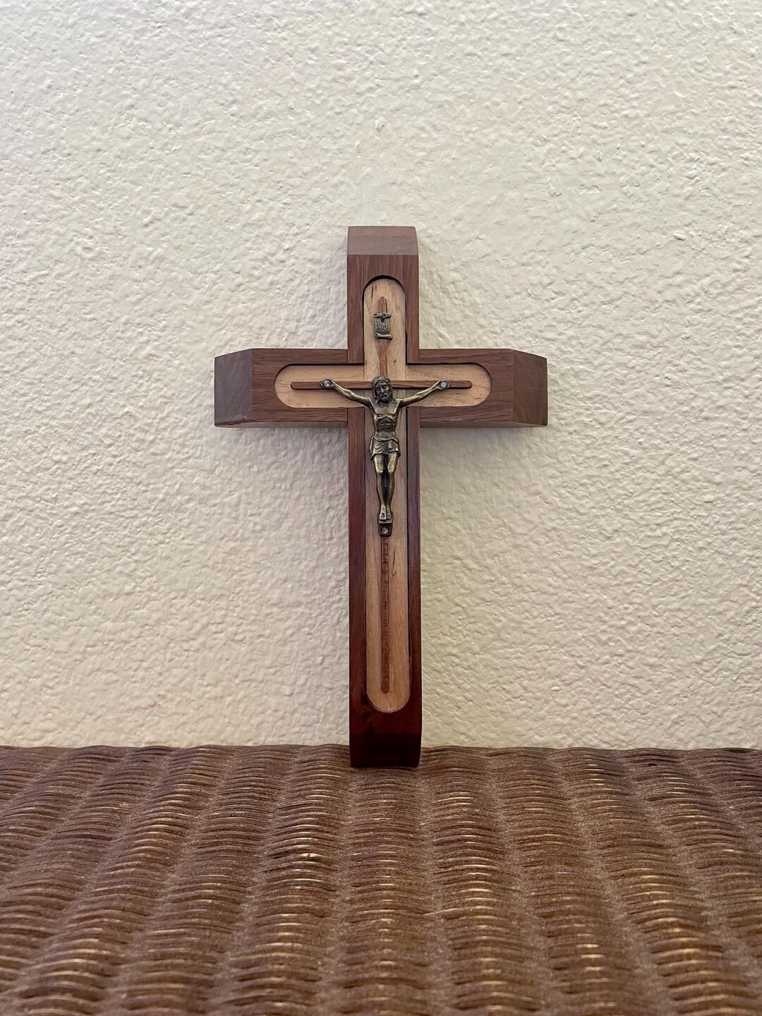 Vintage Mexican | Made in Mexico | Wood and Brass Cross | Our Lord Jesus | Diosito | Wooden Wall ...