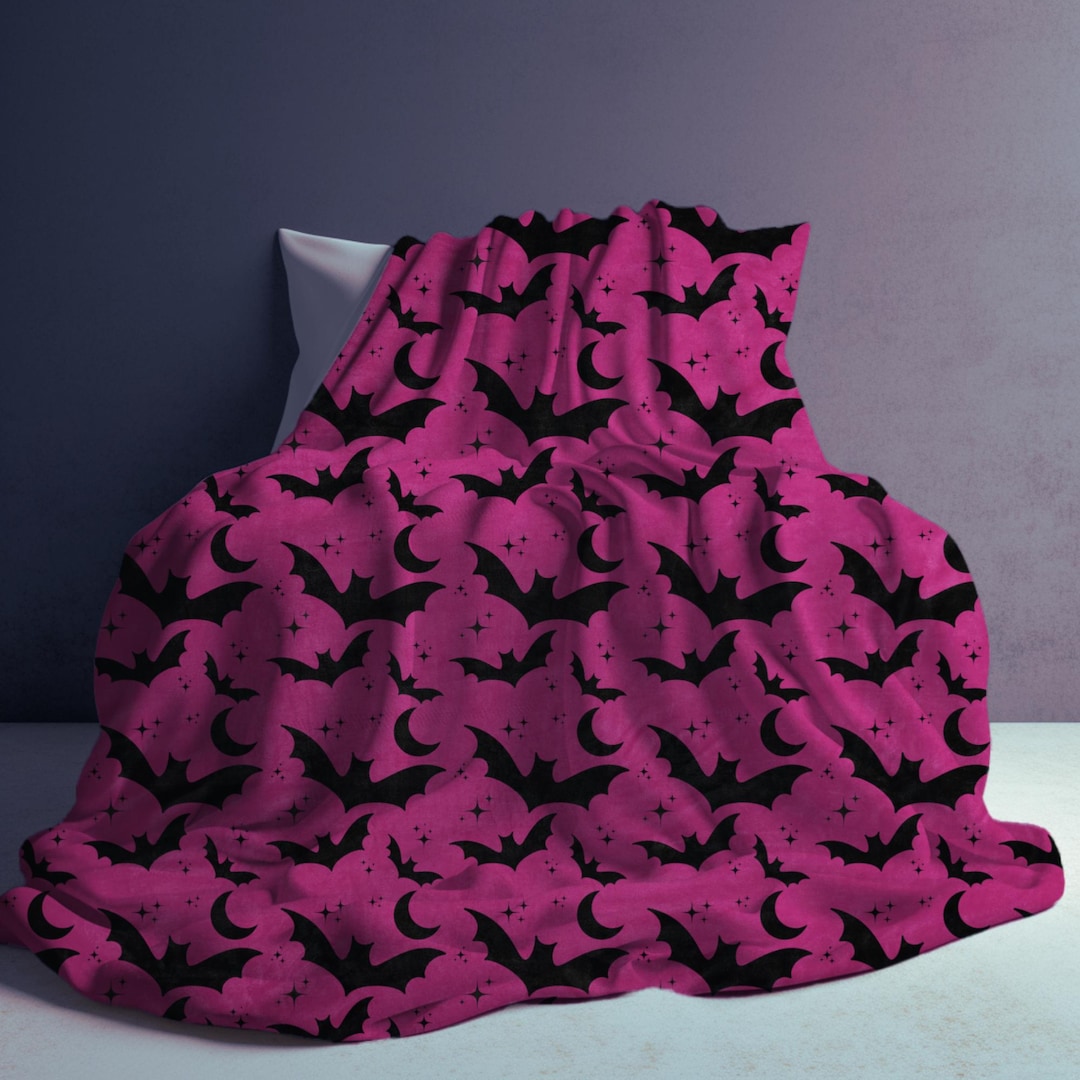 Cozy Halloween Bat Blanket, Pastel Goth Bat Decor, Pink Halloween Throw ...