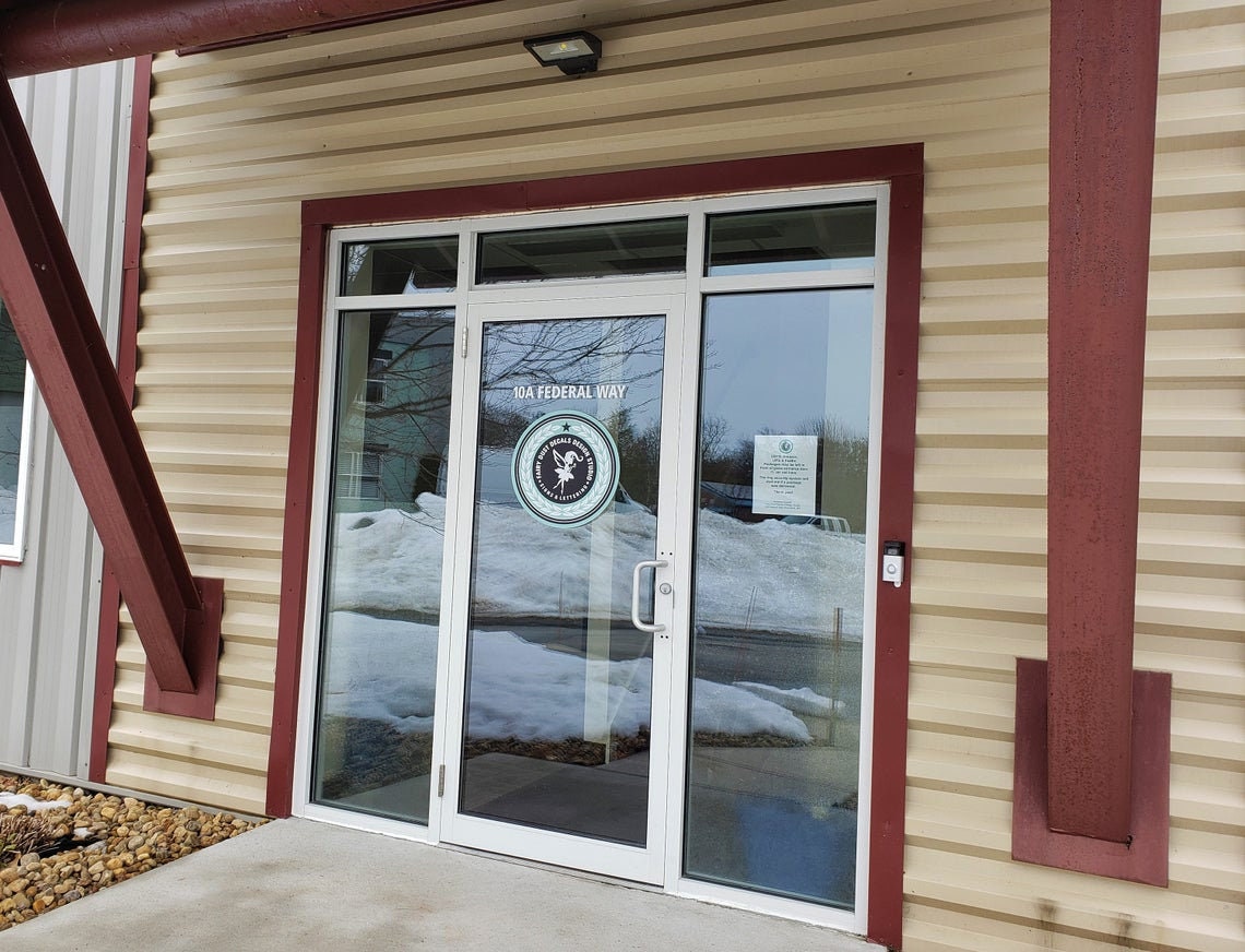 Laundry Decal Loose Spare Change Loot Computer Cut Vinyl - Etsy