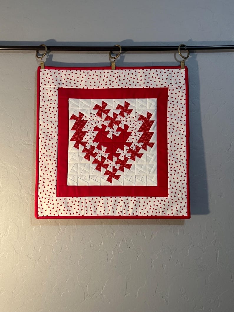 Red and White Heart Twister Wall Hanging/topper - Etsy