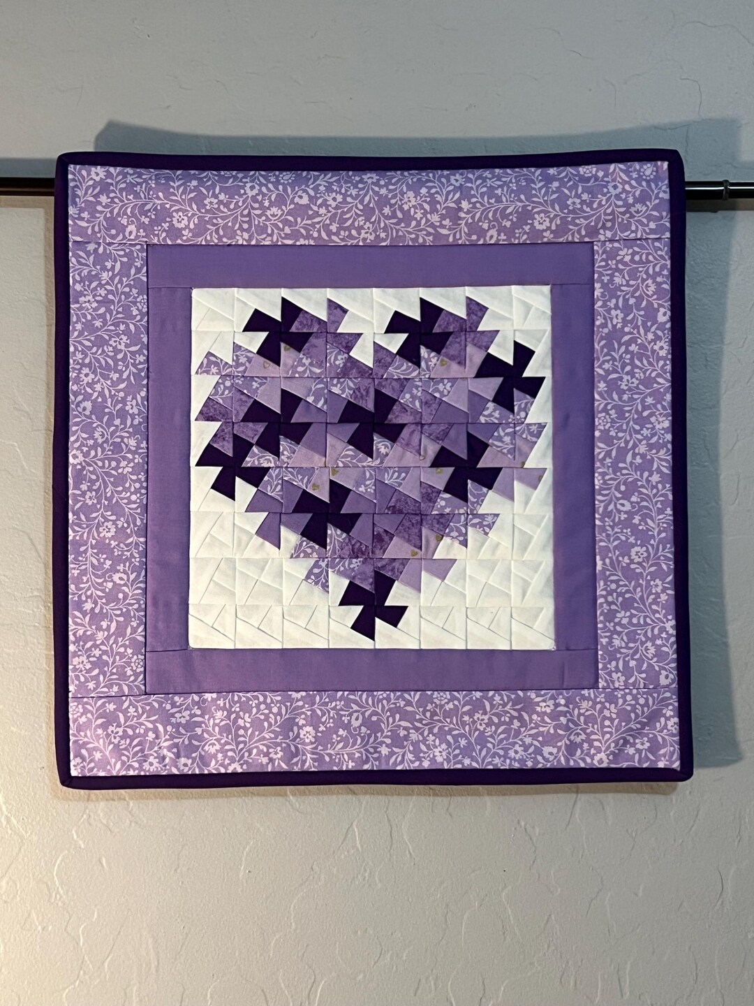 Purple Heart Twister Wall Hanging/topper - Etsy