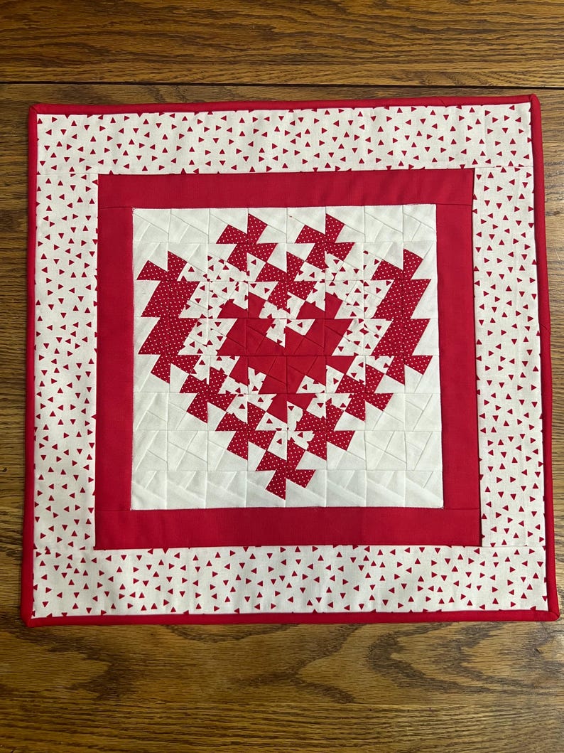 Valentines Red and White Heart Twister Wall Hanging/topper - Etsy