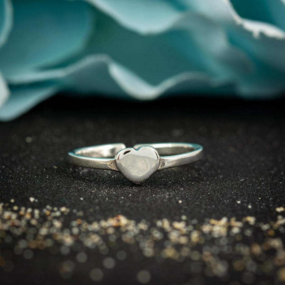 Dainty Silver Heart Toe Ring for Women, Adjustable Plain Toe Band for ...