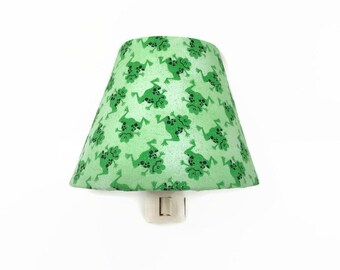 Frog night light | Etsy