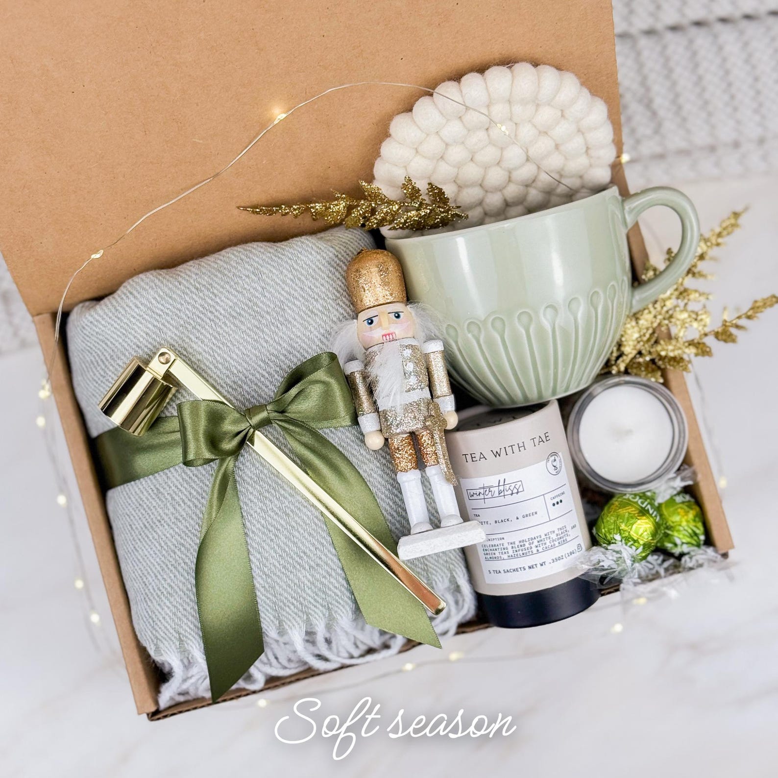Cozy Winter Gift Box, Christmas Gift for Loved One, Holiday Care ...