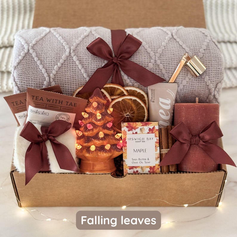 Hygge Fall Gift Box – Cozy Seasonal Gift for Loved Ones - Etsy