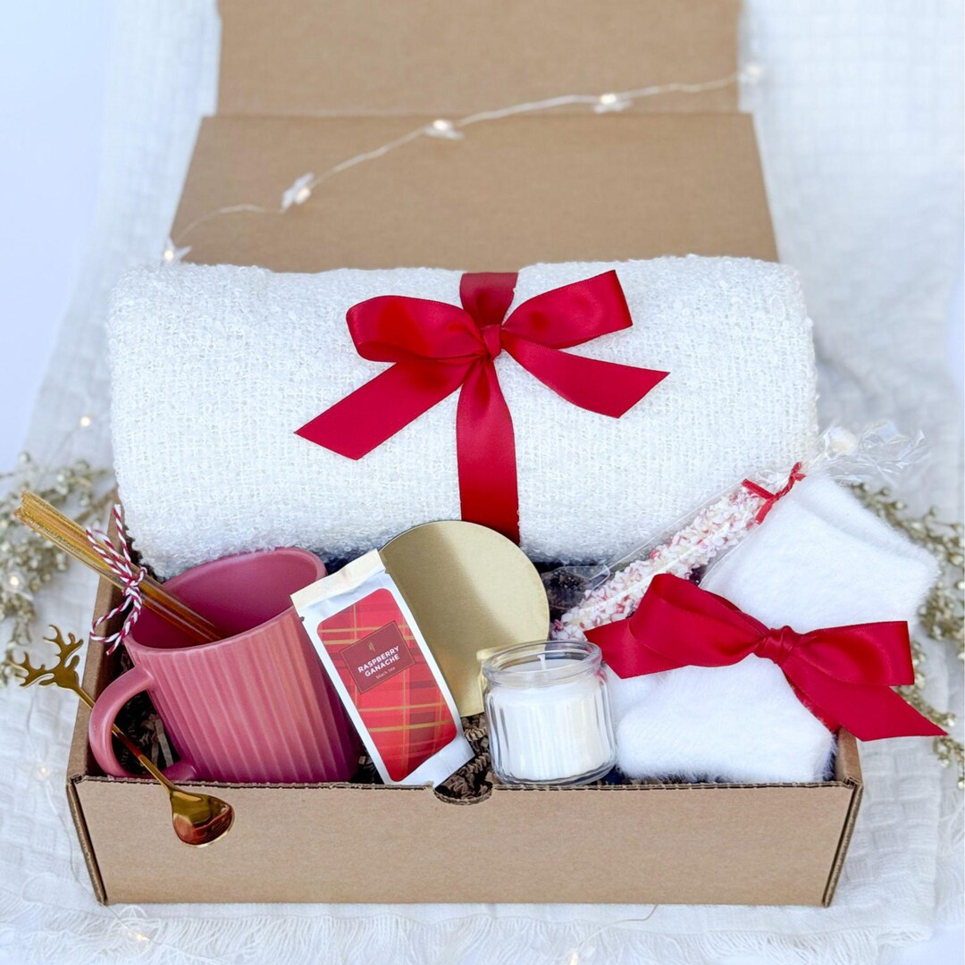 Cozy Christmas Gift Box With Blanket, Winter Holidays Gift Idea for ...