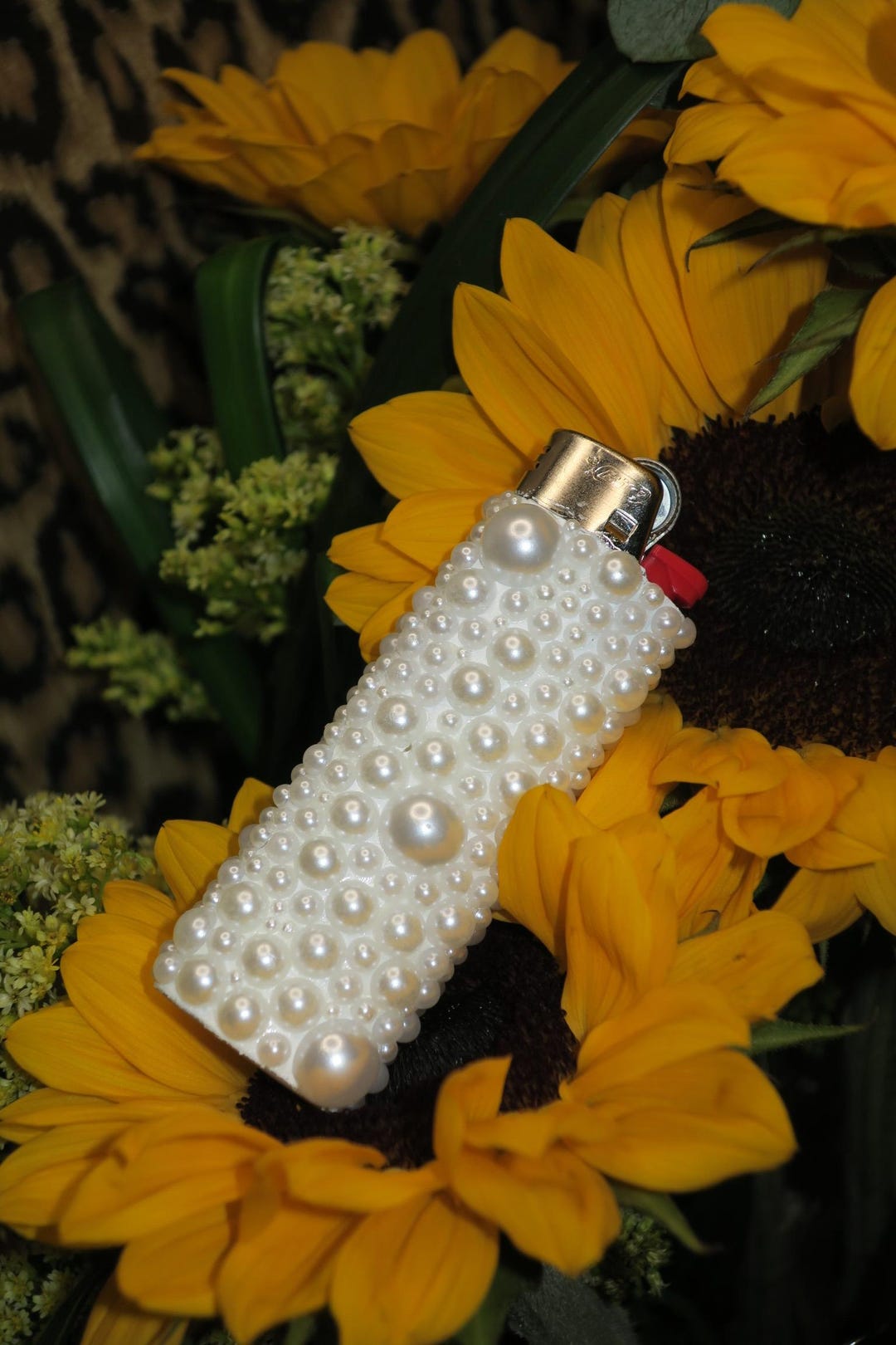 Pearl Bedazzled Lighter - Elegant White Rhinestone Refillable Lighter ...
