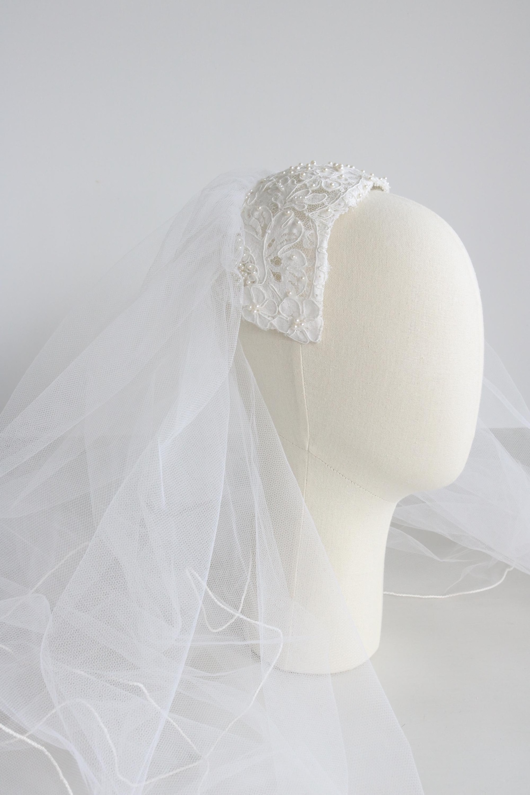 1970s Vintage Lace Juliet Cap Wedding Veil: Seed Pearl Headpiece - Etsy