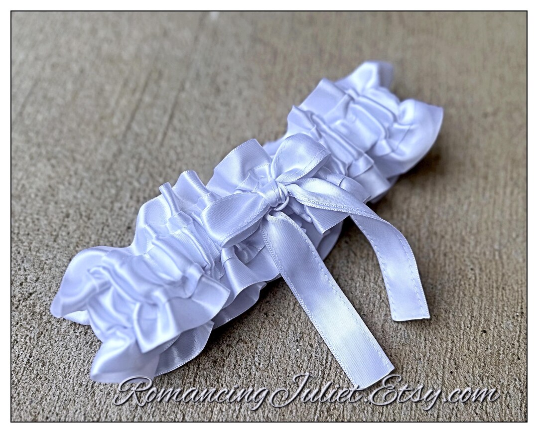 The Classic Chic Leg Garter..you Choose the Accent Colors..shown in ...