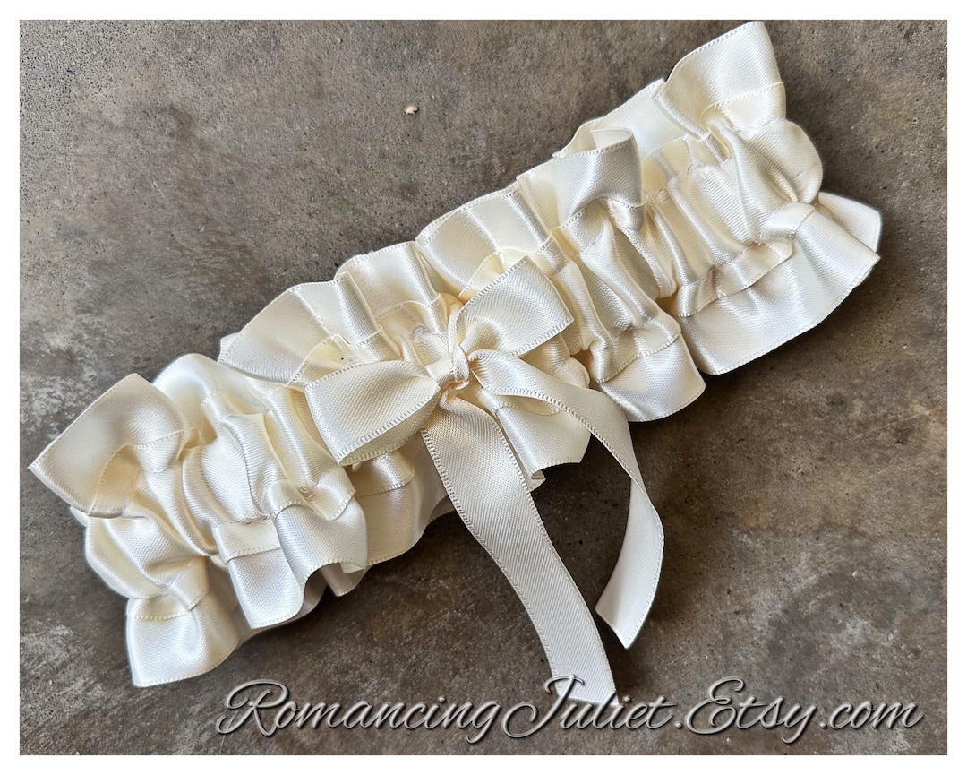 The Classic Chic Leg Garter..you Choose the Accent Colors..shown in ...