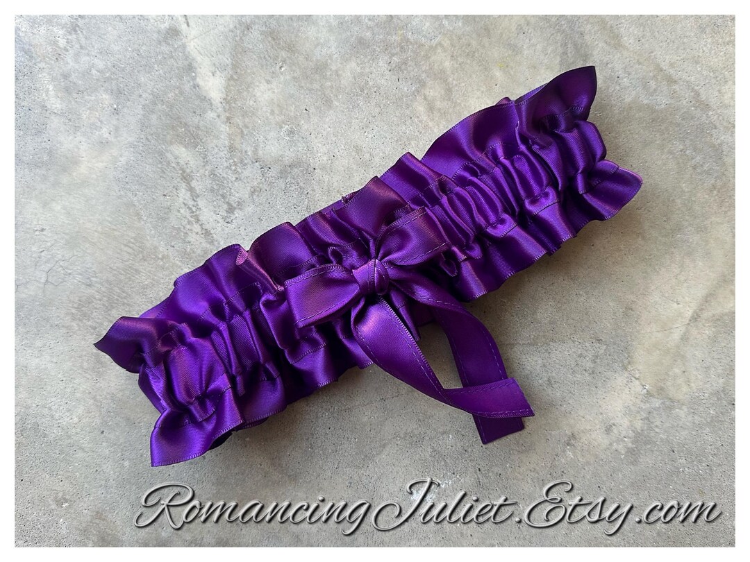 The Classic Chic Leg Garter..you Choose the Accent Colors..shown in ALL ...
