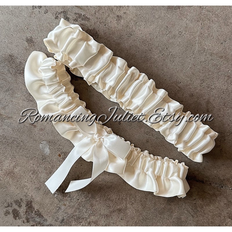 Thigh Garters - Etsy