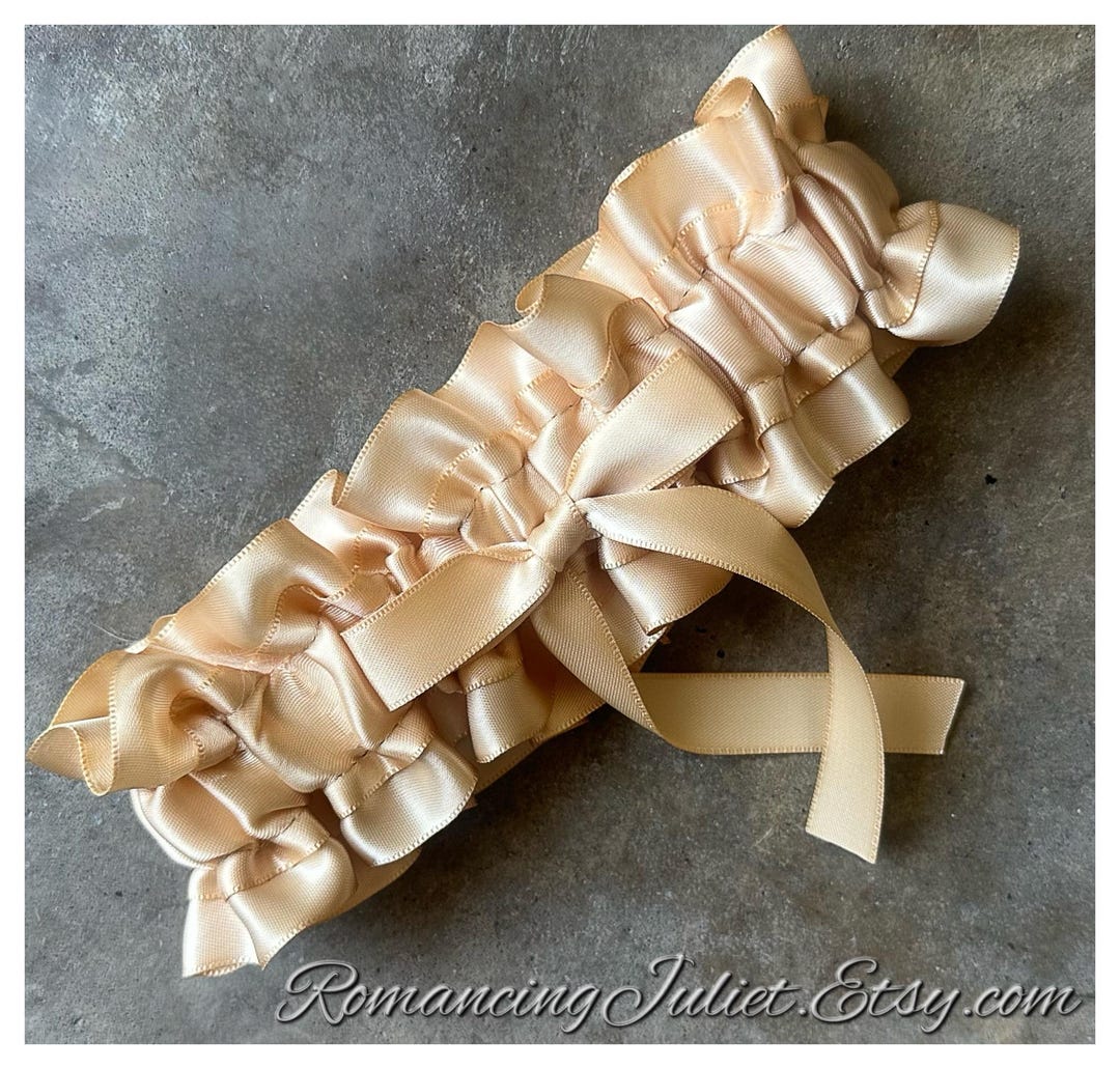 The Classic Chic Leg Garter..you Choose the Accent Colors..shown in ...
