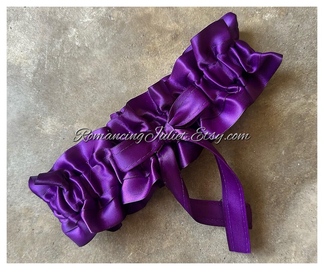 The Classic Chic Leg Garter..you Choose the Accent Colors..shown in ...