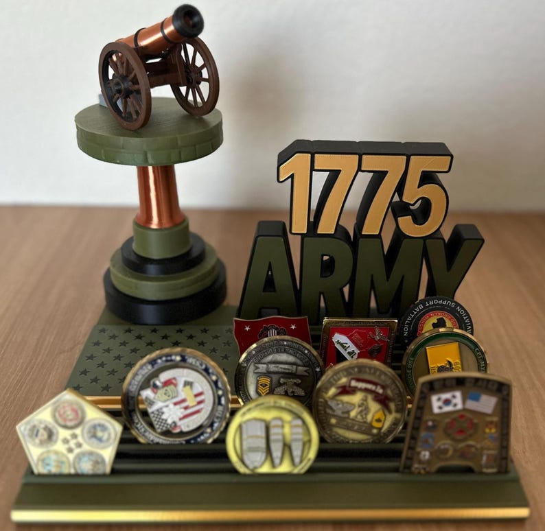 Honor Guard Minis: Army Challenge Coin Holder | 1775 Display With ...