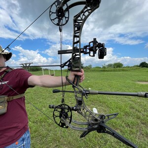 Personalized Bow Grip for Mathews Engage ARC LIFT VXR V3X PHASE4 - Etsy