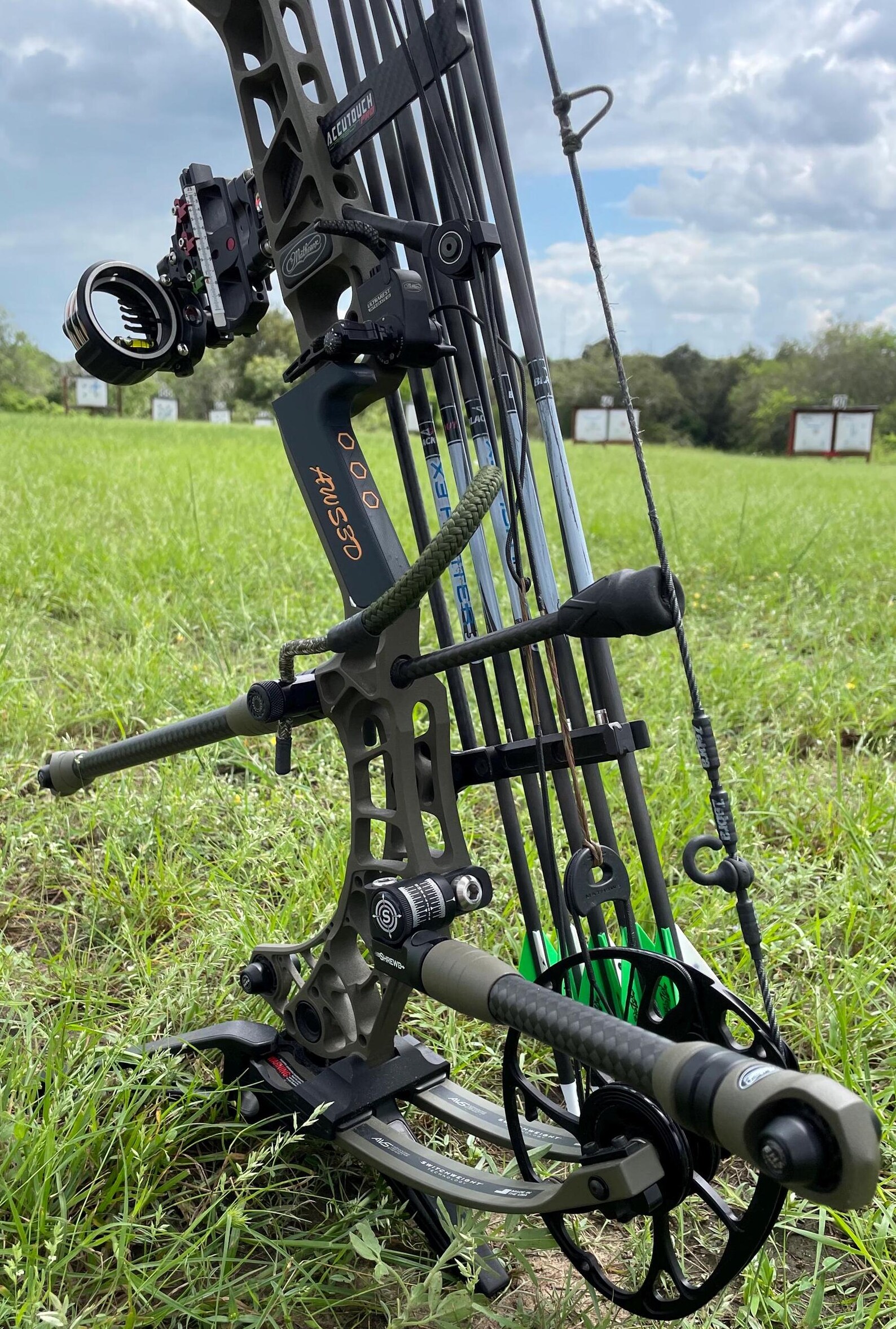 Personalized Bow Grip for Mathews Engage ARC LIFT VXR V3X PHASE4 - Etsy