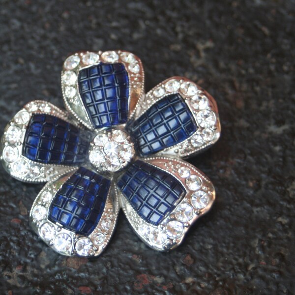 Avon Brooch - Etsy