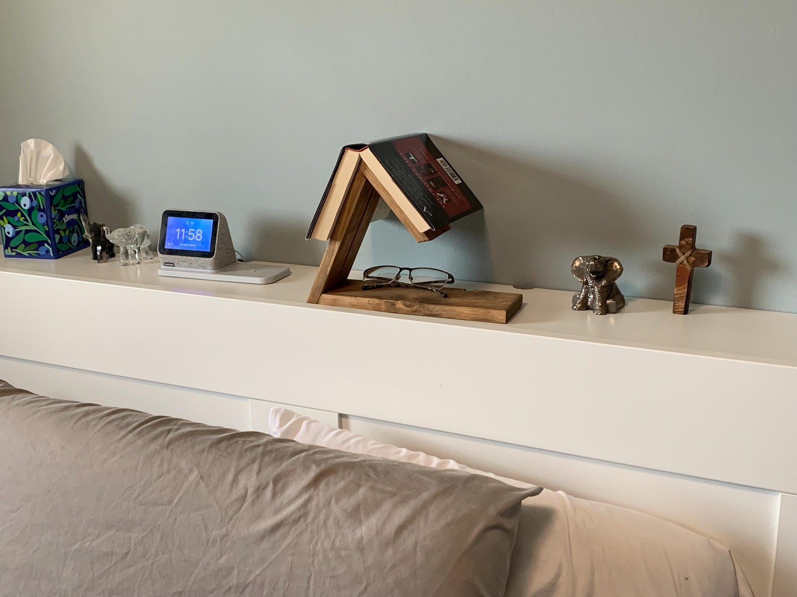 Handmade Wooden Book Holder: Rustic Tablet & E-reader Stand - Etsy