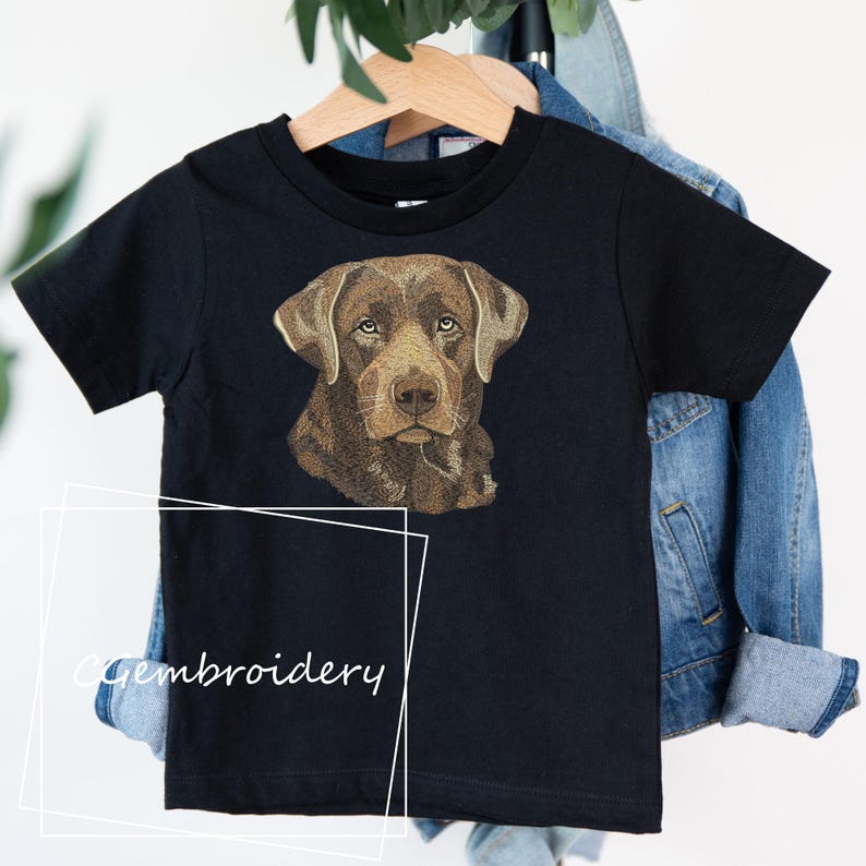 Chocolate Labrador Embroidery Design, Labrador Retriever Embroidery ...