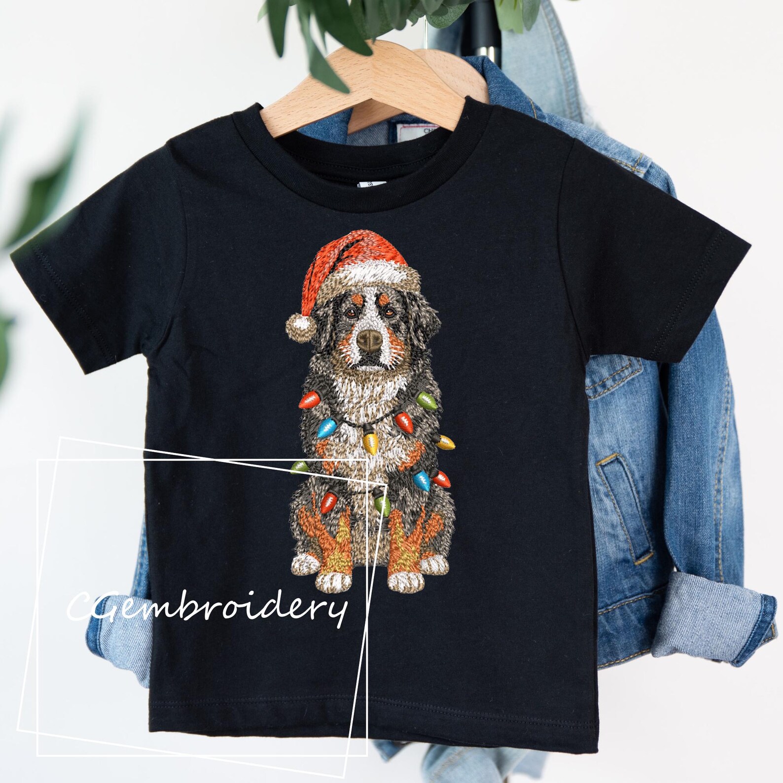 Christmas Bernese Mountain Dog Embroidery Design, Christmas Lights ...