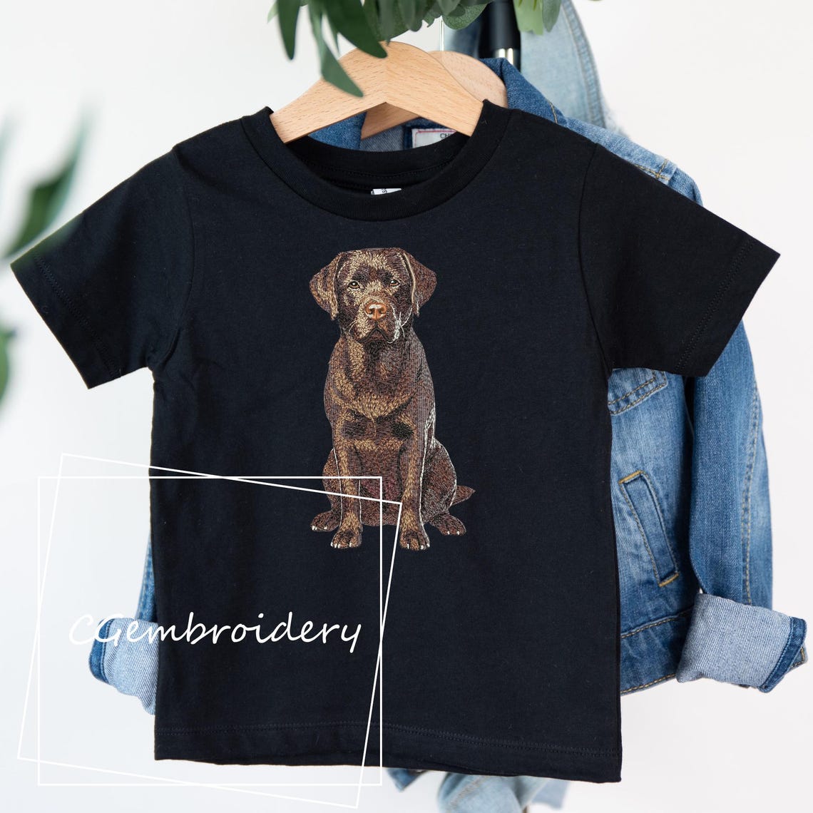 Labrador Dog Embroidery Design, Cute Chocolate Lab Dog Embroidery File ...