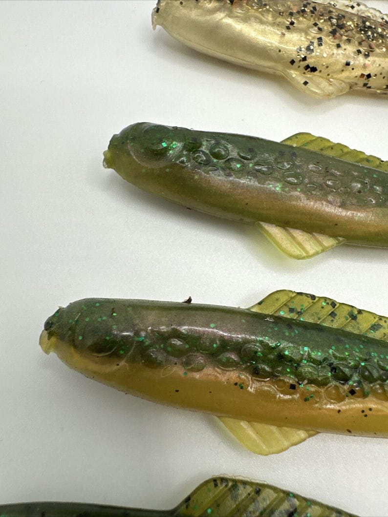 5" Swim Bait Soft Plastic Paddle Tail Swim Minnow 7 in Total Green ...