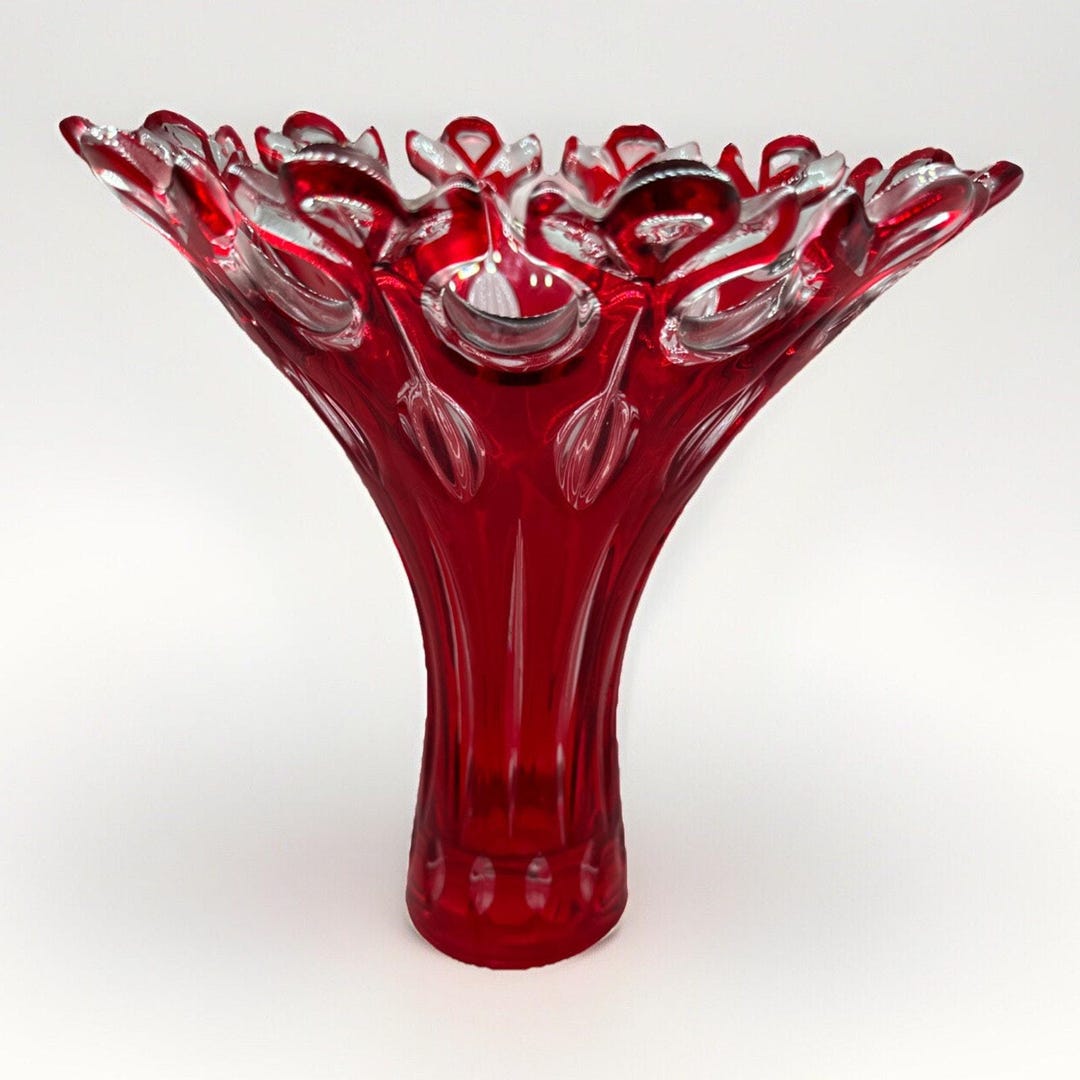 Shannon Crystal Designs Hand Crafted Crystal 10.5” Flamenco Ruby ...