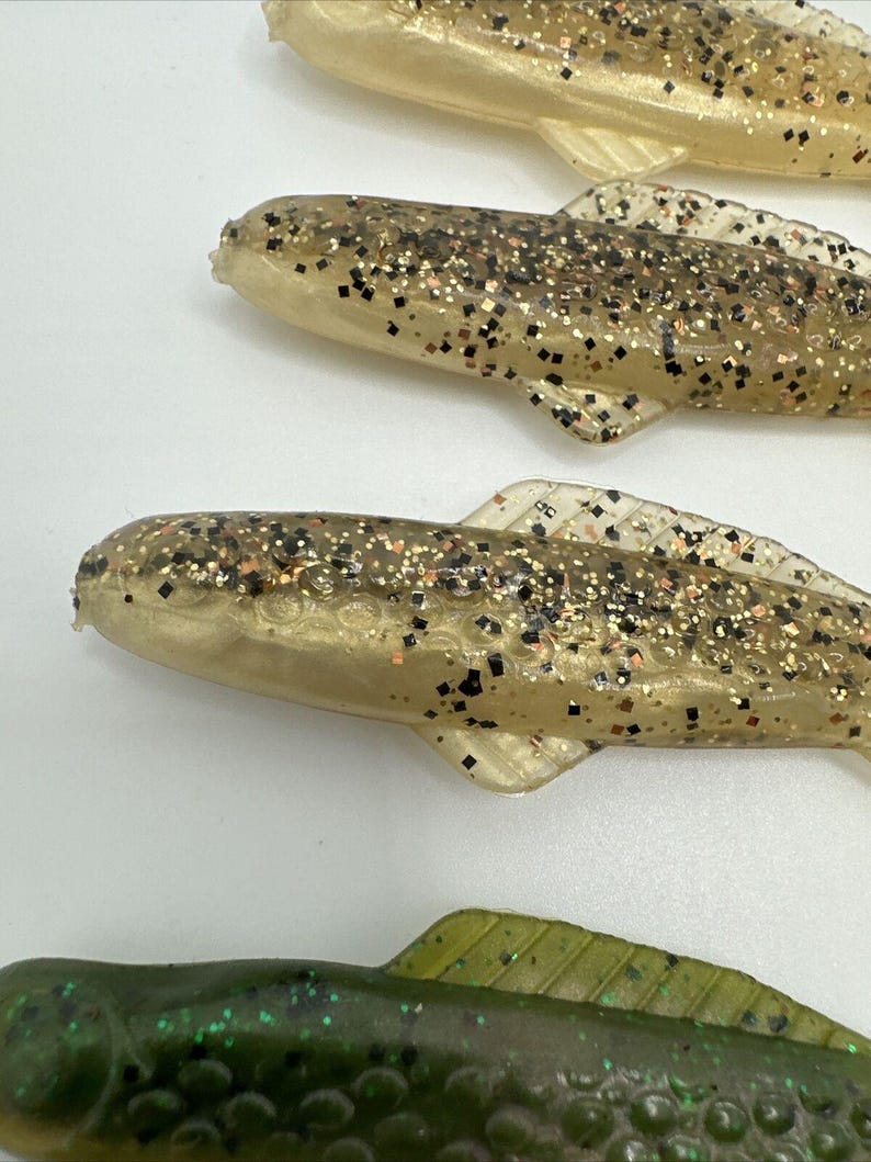 5" Swim Bait Soft Plastic Paddle Tail Swim Minnow 7 in Total Green ...