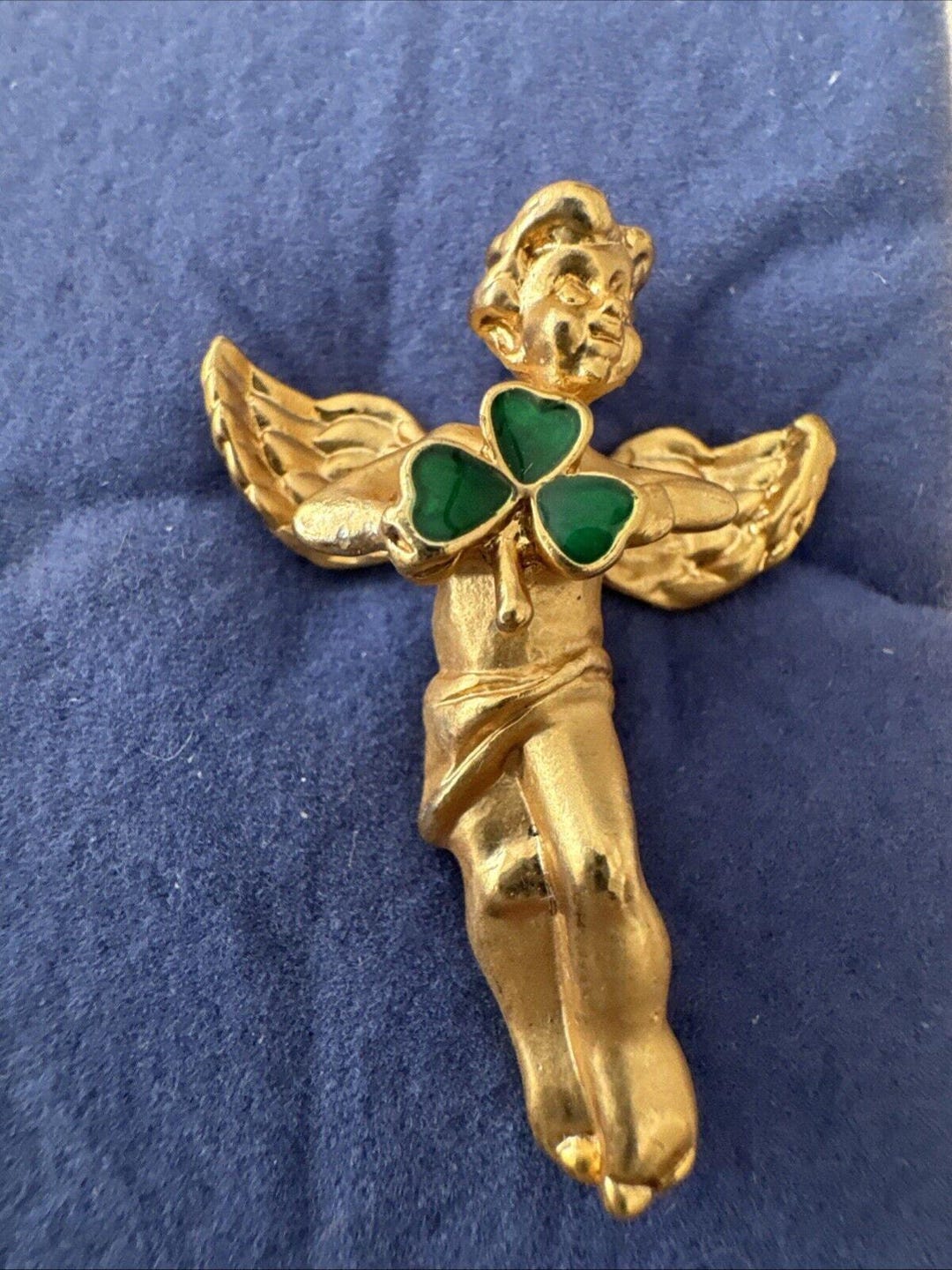 Vintage Avon Signed Lapel Pin Angel Shamrock Clover Enamel Gold Tone St ...