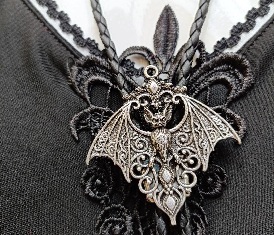 Gothic Vampire Bat Bolo Tie - Etsy