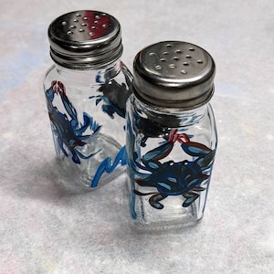 Blue Crab Salt & Pepper Shakers - Etsy