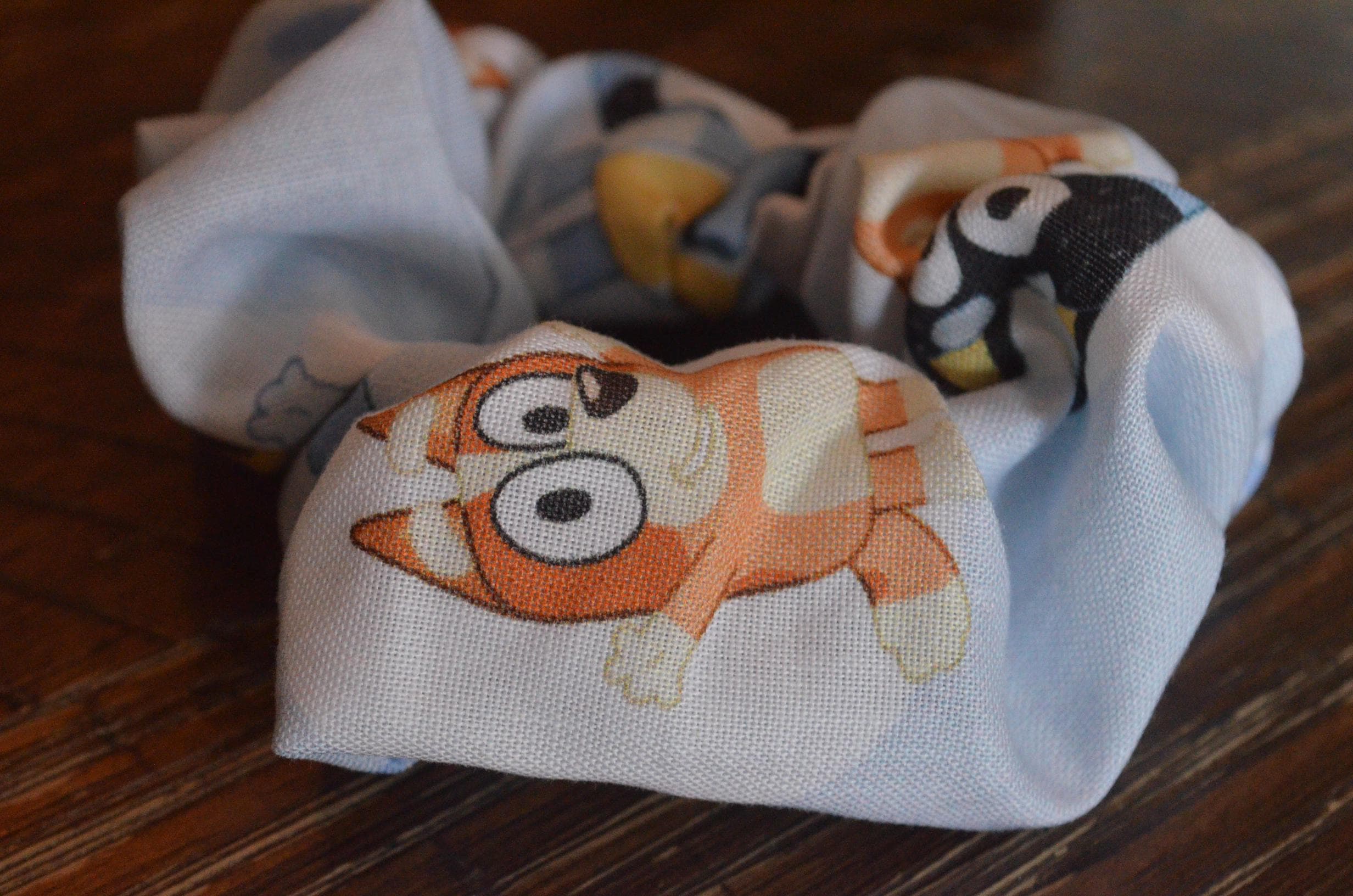 Bluey Scrunchie, Cartoon Scrunchie, Dog Scrunchie, Hair Accessory - Etsy