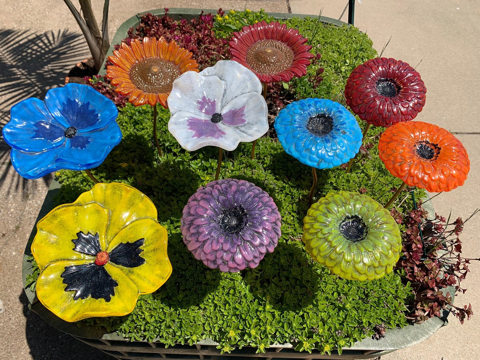 Glass Yard Art, Glass Flower Outdoor Decor, Garden Art, Plant Stake ...