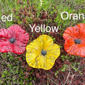 Glass Yard Art | Glass Flower | Garden Art | Blown Glass | Garden ...