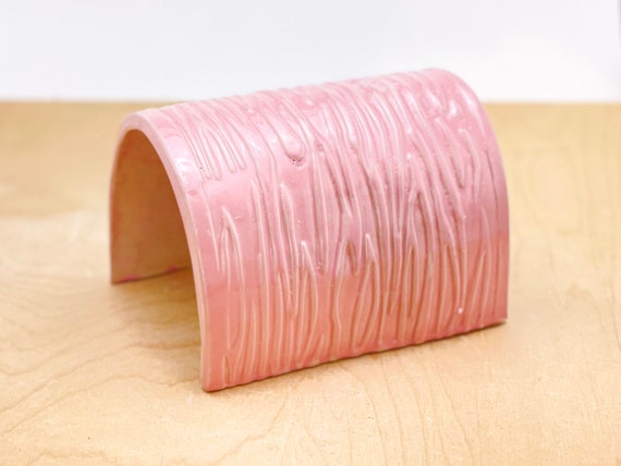 Axolotl Large Hide Pink Axolotl Hideaway Pink Axolotl Tank - Etsy