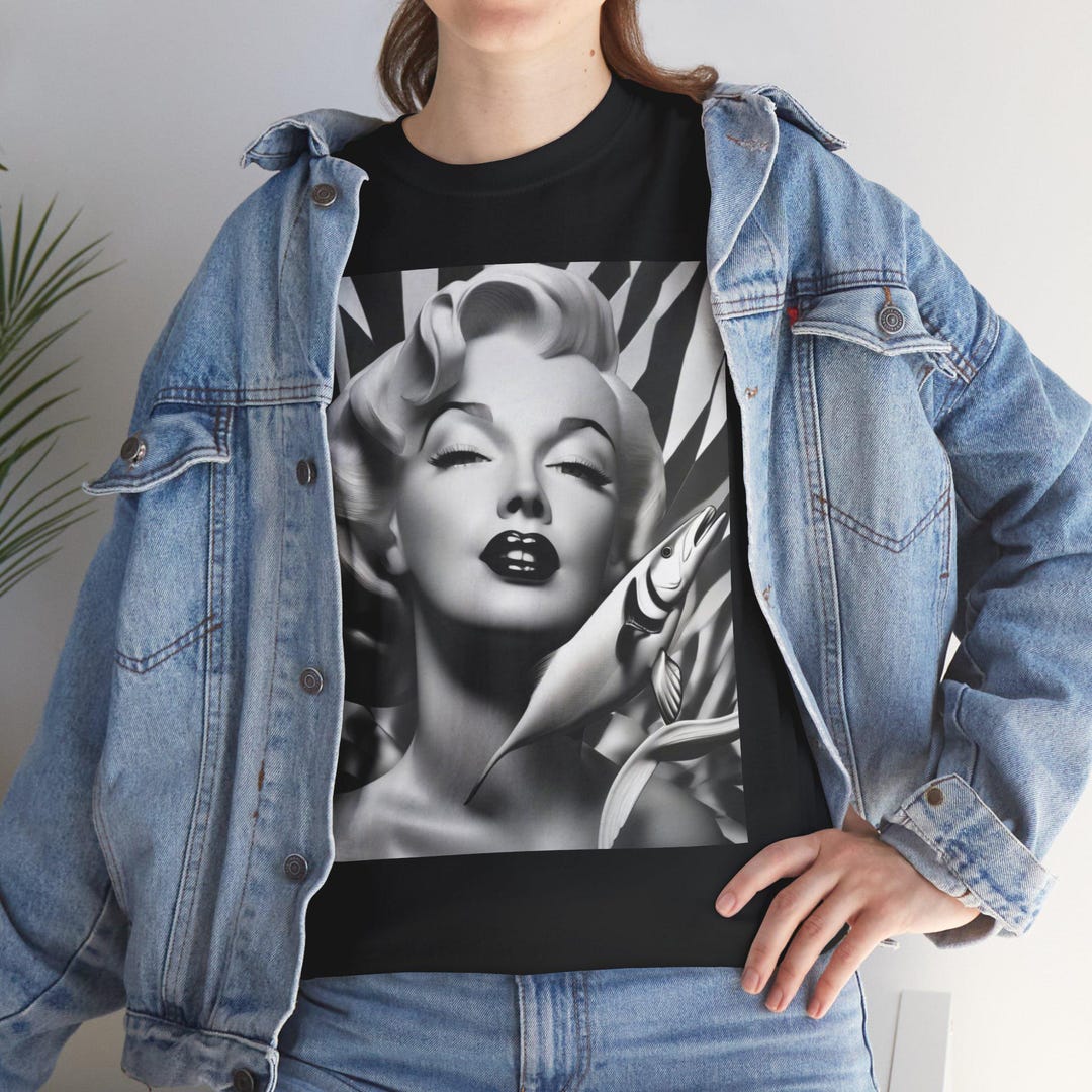Vintage Hollywood Style Movie Star Art Tee - Iconic Unisex T-shirt for ...