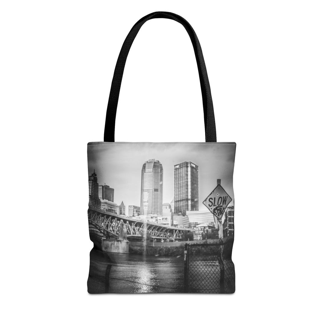 Pittsburgh Urban Black and White Tote Bag, Stylish City Design, Perfect ...