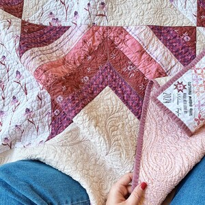 Carolina Mingle Quilt Pattern - Paper Pattern - Etsy