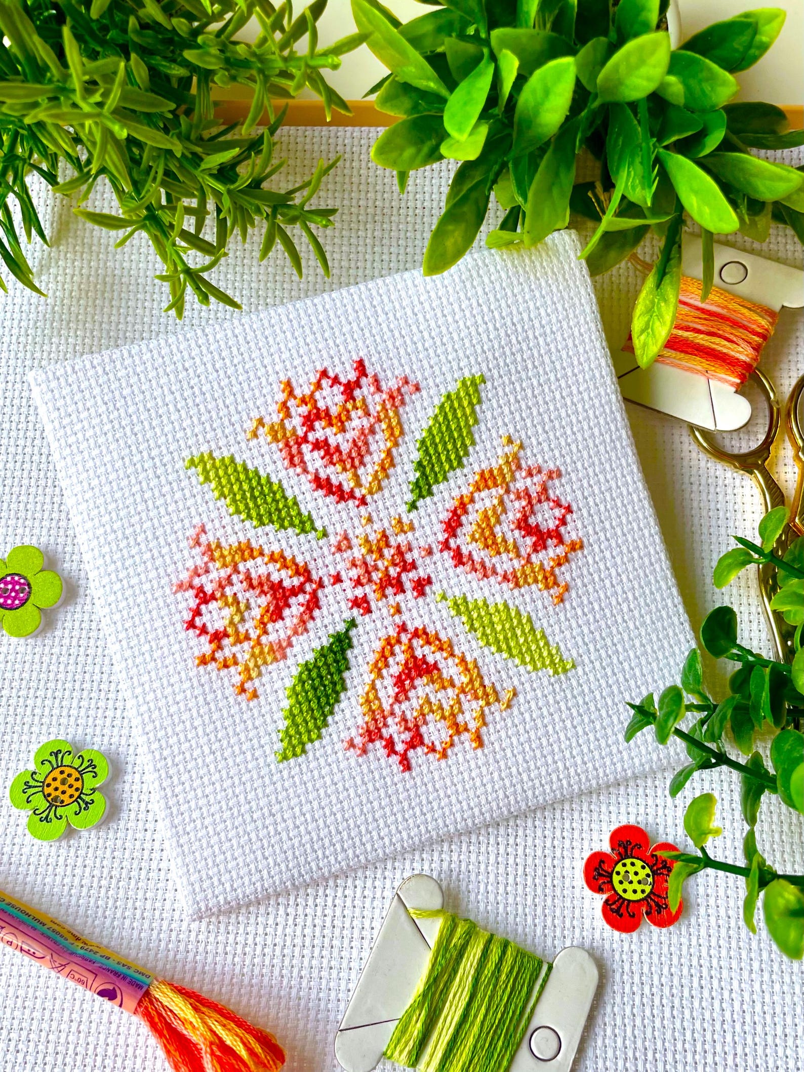 Variegated LACY TULIP MANDALA Cross Stitch Pattern Pdf by ...
