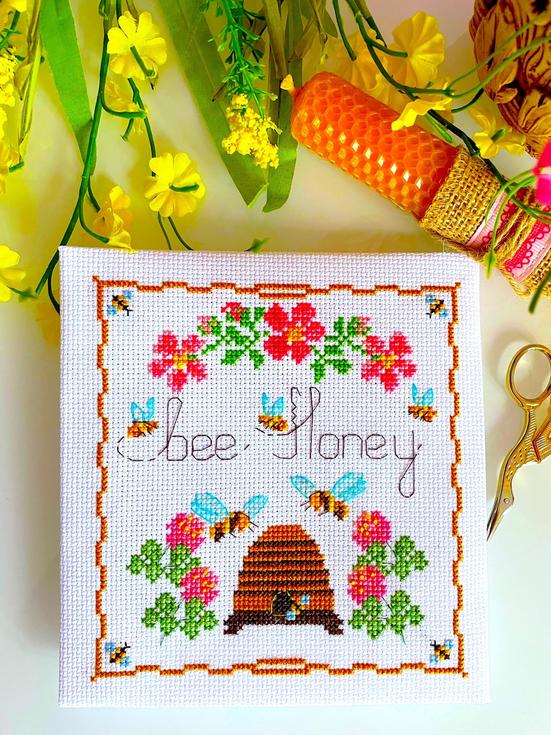 BEE HONEY Cross Stitch Pattern PDF by Crossstitchingforfun ...