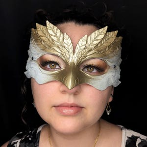 Raven Masquerade Mask - Etsy